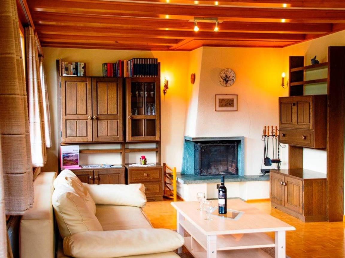 Apartment ∙ 2 Bedrooms ∙ 5 Guests - Meiringen