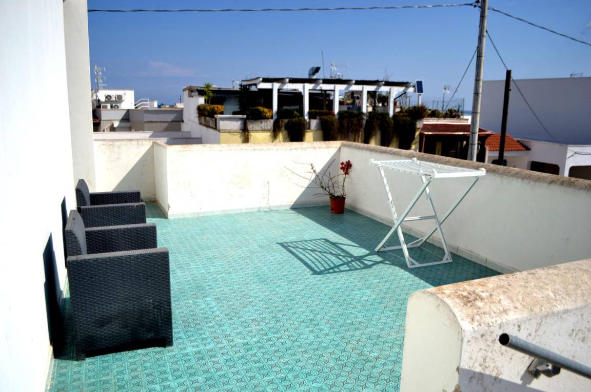 80 M² Talo ∙ 2 Makuuhuonetta ∙ 7 Vierasta - Melendugno