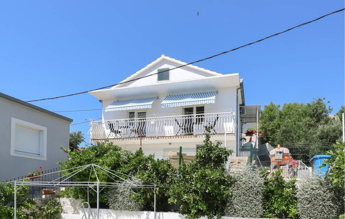 56 M² Apartment ∙ 2 Bedrooms ∙ 6 Guests - Sevid