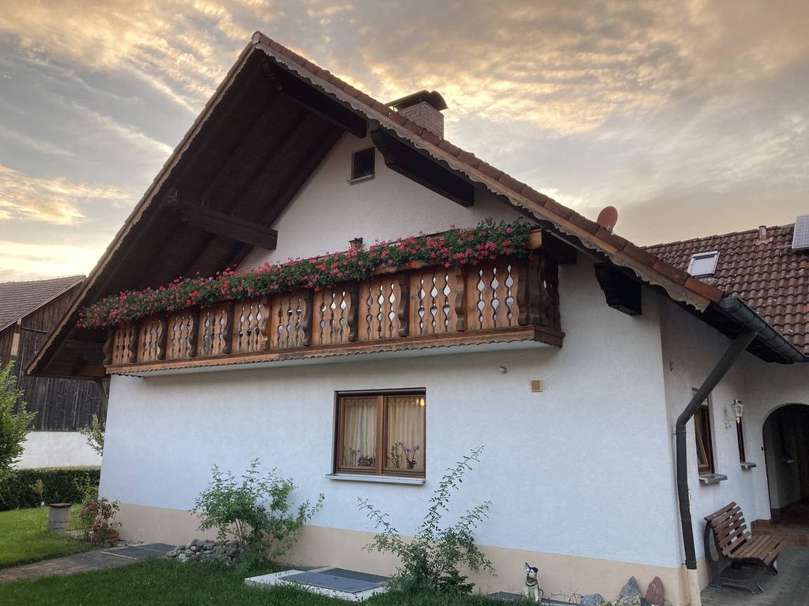 84 M² Ferienwohnung ∙ 2 Schlafzimmer ∙ 4 Gäste - Bodolz