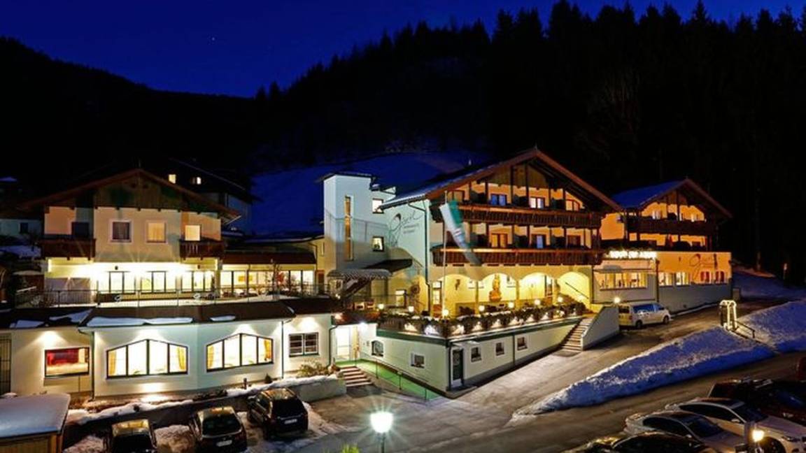 45 M² Hotel ∙ 2 Bedrooms ∙ 5 Guests - Schladming
