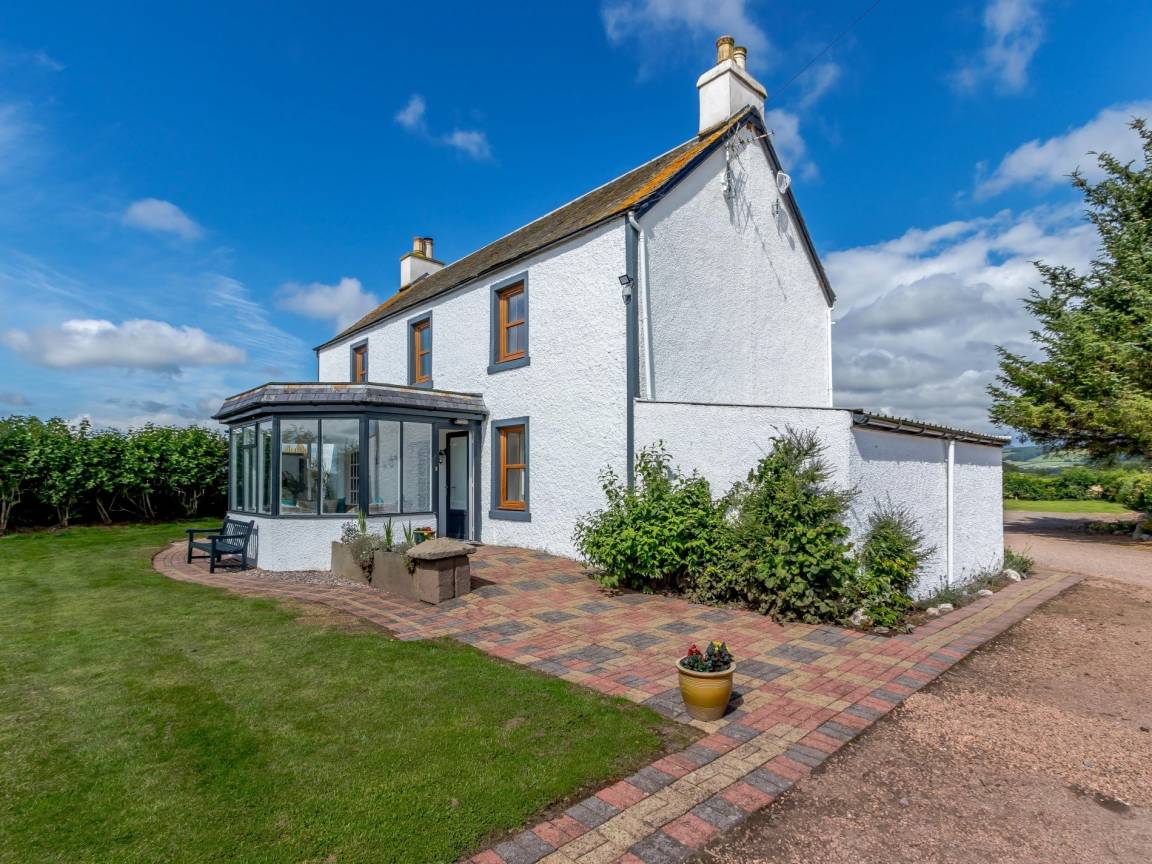 Cottage ∙ 3 Bedrooms ∙ 7 Guests - Crieff