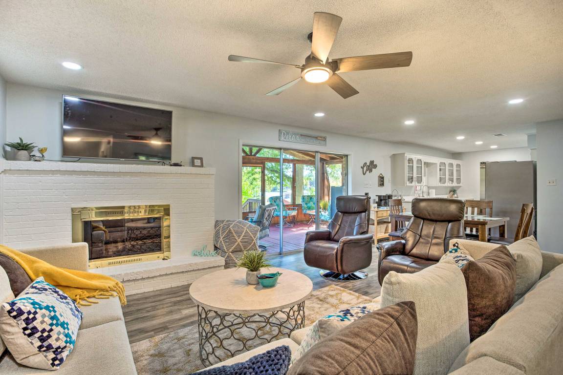 141 M² House ∙ 4 Bedrooms ∙ 10 Guests - Tool, TX