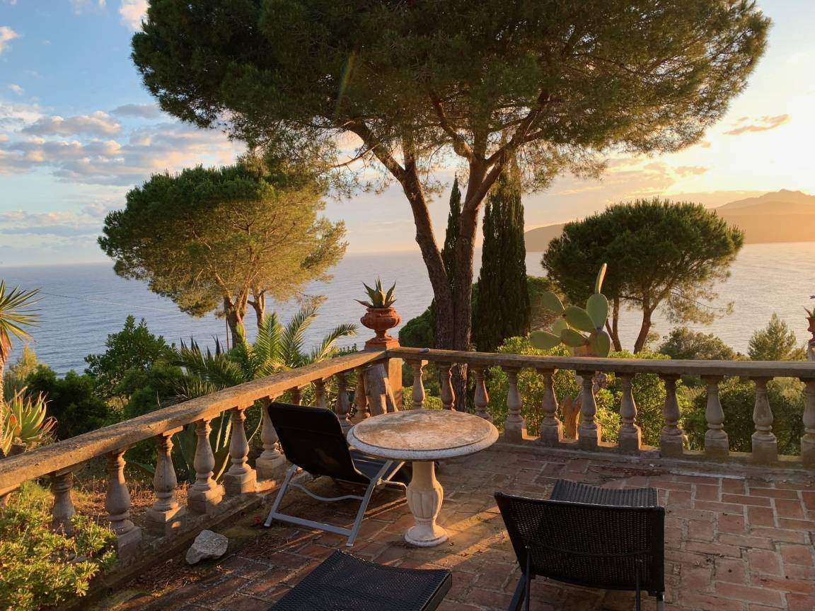 80 M² Villa ∙ 2 Slaapkamers ∙ 5 Gasten - Porto Azzurro