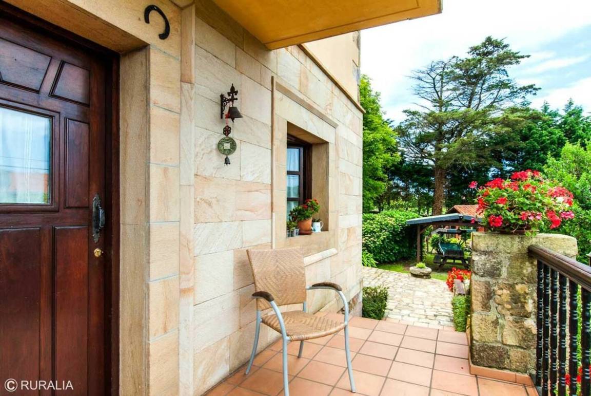 225 M² Chalet ∙ 2 Bedrooms ∙ 4 Guests - Valles