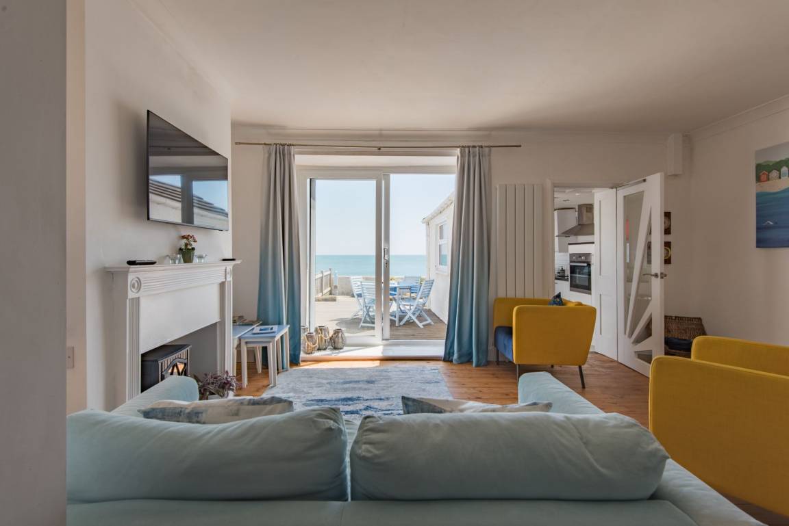 Cottage ∙ 2 Bedrooms ∙ 6 Guests - Folkestone