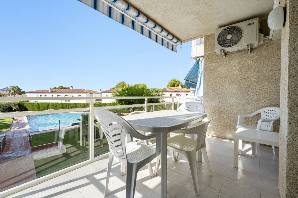 65 M² Apartamento ∙ 2 Habitaciones ∙ 4 Huéspedes - Miami Playa