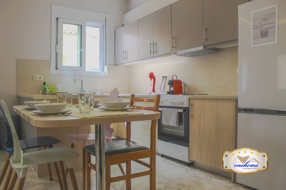 76 M² Apartment ∙ 2 Bedrooms ∙ 6 Guests - Kalamata