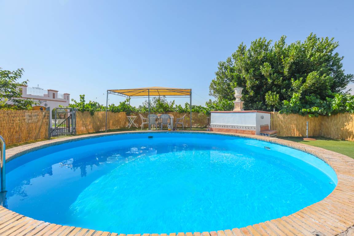 200 M² Casa ∙ 3 Habitaciones ∙ 6 Huéspedes - Marchena