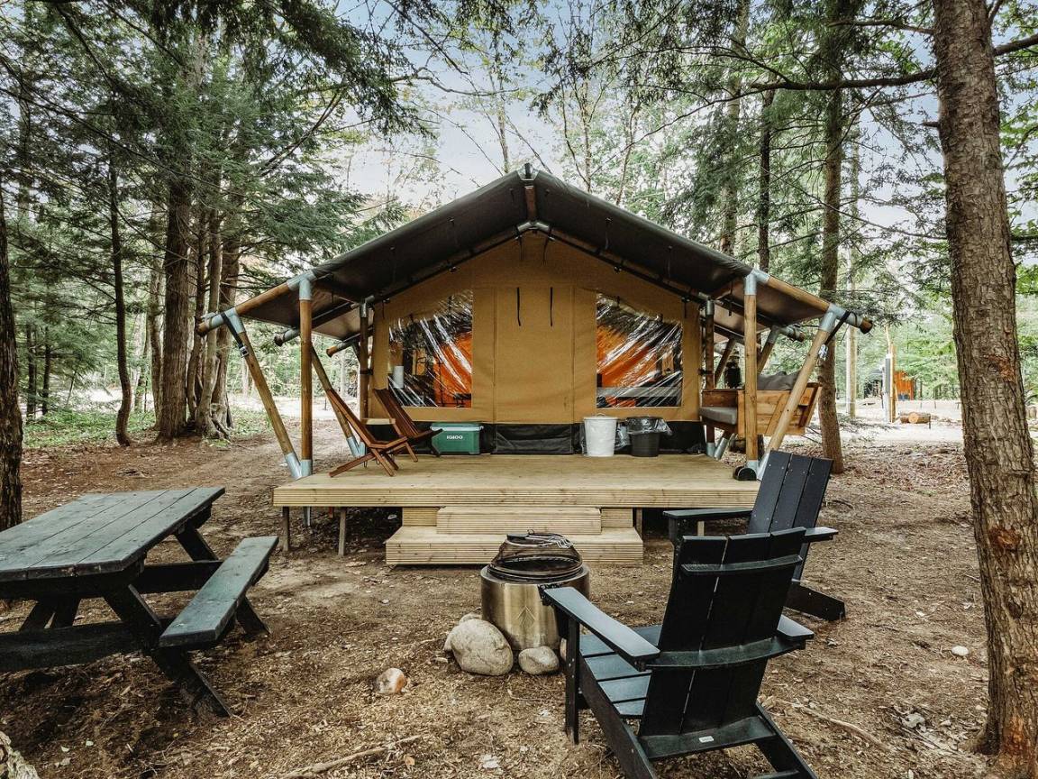 Camping ∙ 1 Bedroom ∙ 2 Guests - New Hampshire