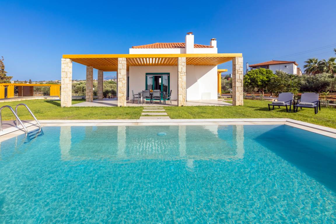 110 M² Villa ∙ 3 Bedrooms ∙ 6 Guests - Hersonissos