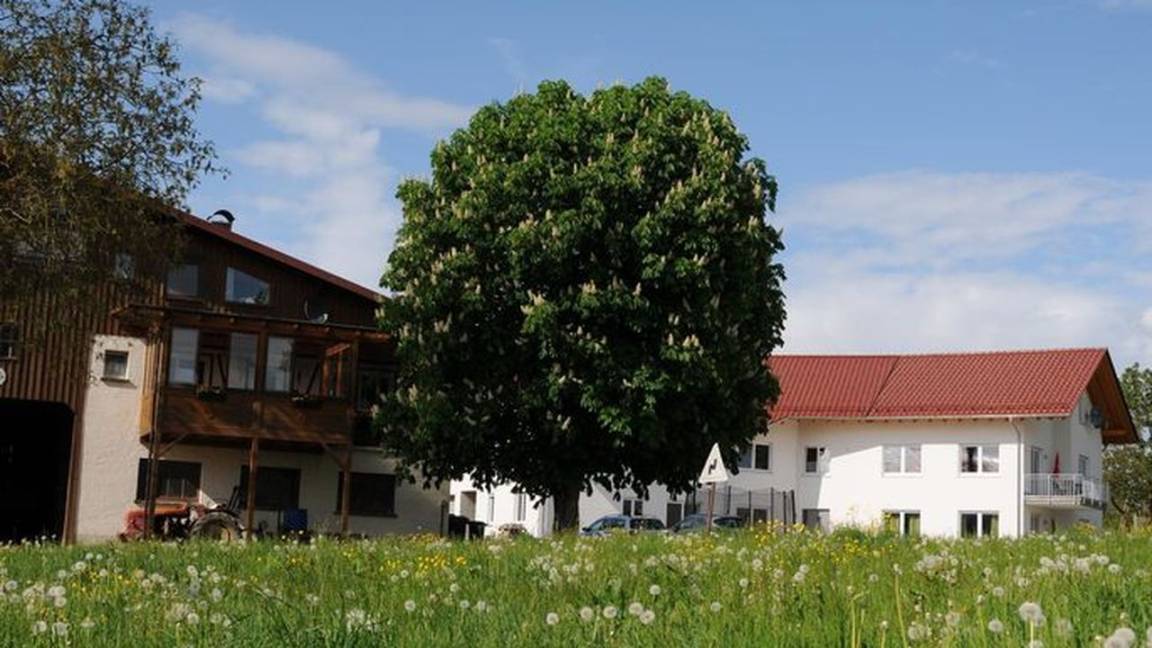 92 M² Apartment ∙ 3 Bedrooms ∙ 6 Guests - Ravensburg