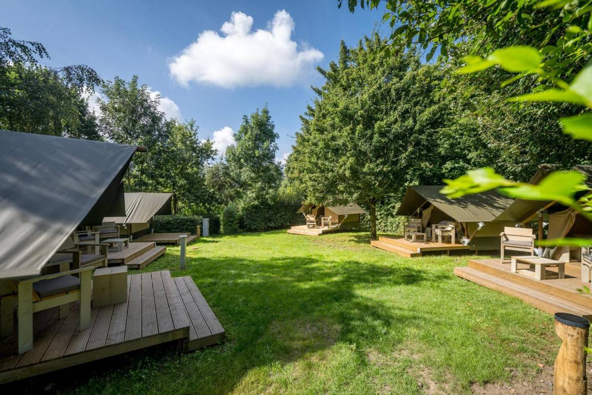 15 M² Chalet ∙ 1 Slaapkamer ∙ 2 Gasten - Ieper