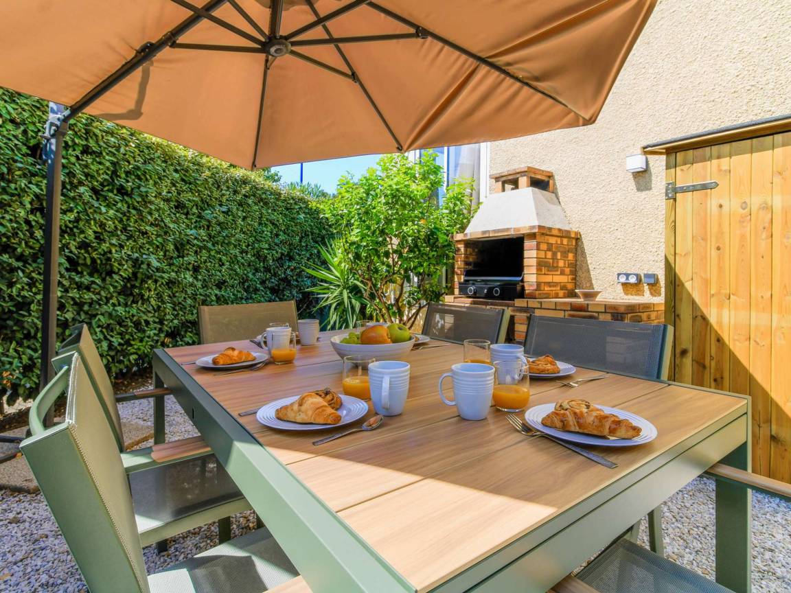 60 M² Huis ∙ 1 Slaapkamer ∙ 6 Gasten - Île du Levant