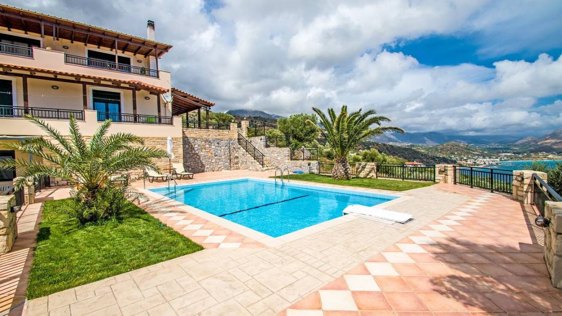 70 M² House ∙ 1 Bedroom ∙ 4 Guests - Plakias