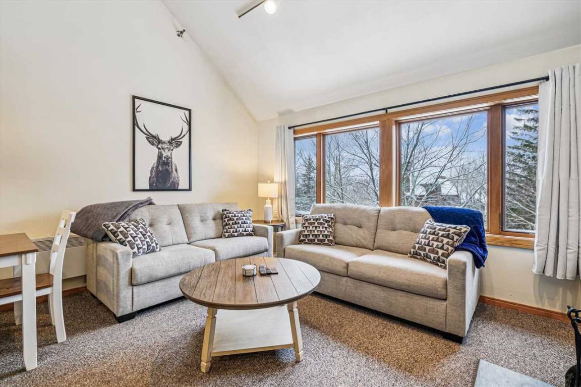 Condo ∙ 2 Bedrooms ∙ 6 Guests - Gifford Woods State Park, Killington