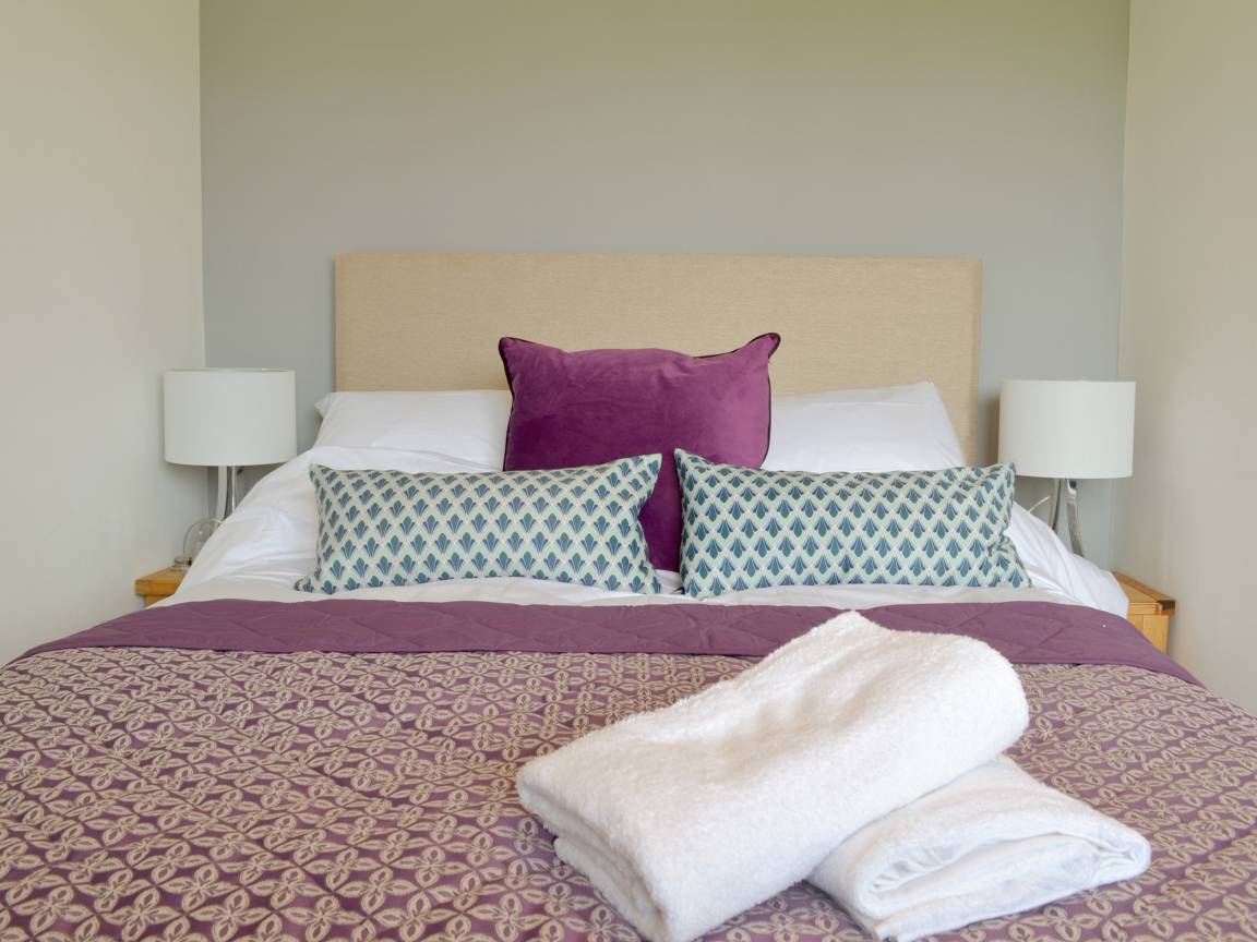 Cottage ∙ 3 Bedrooms ∙ 6 Guests - Farnham