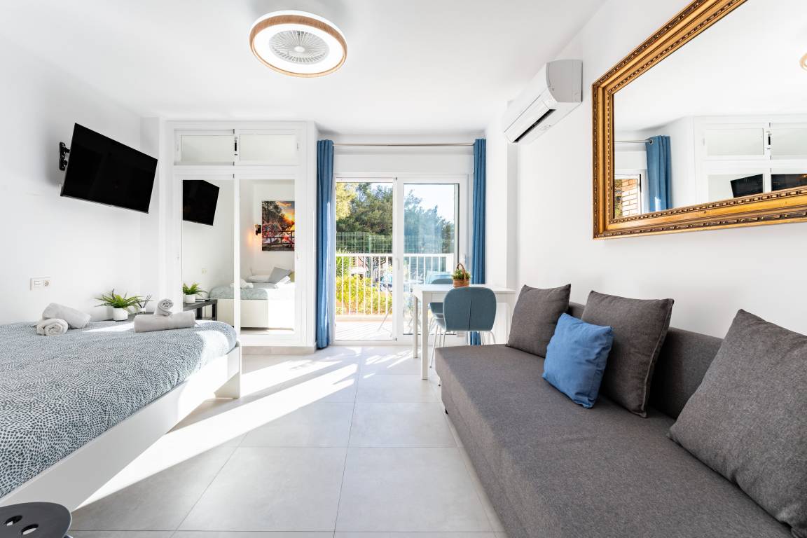 30 M² Studio Flat ∙ 3 Guests - Benalmádena