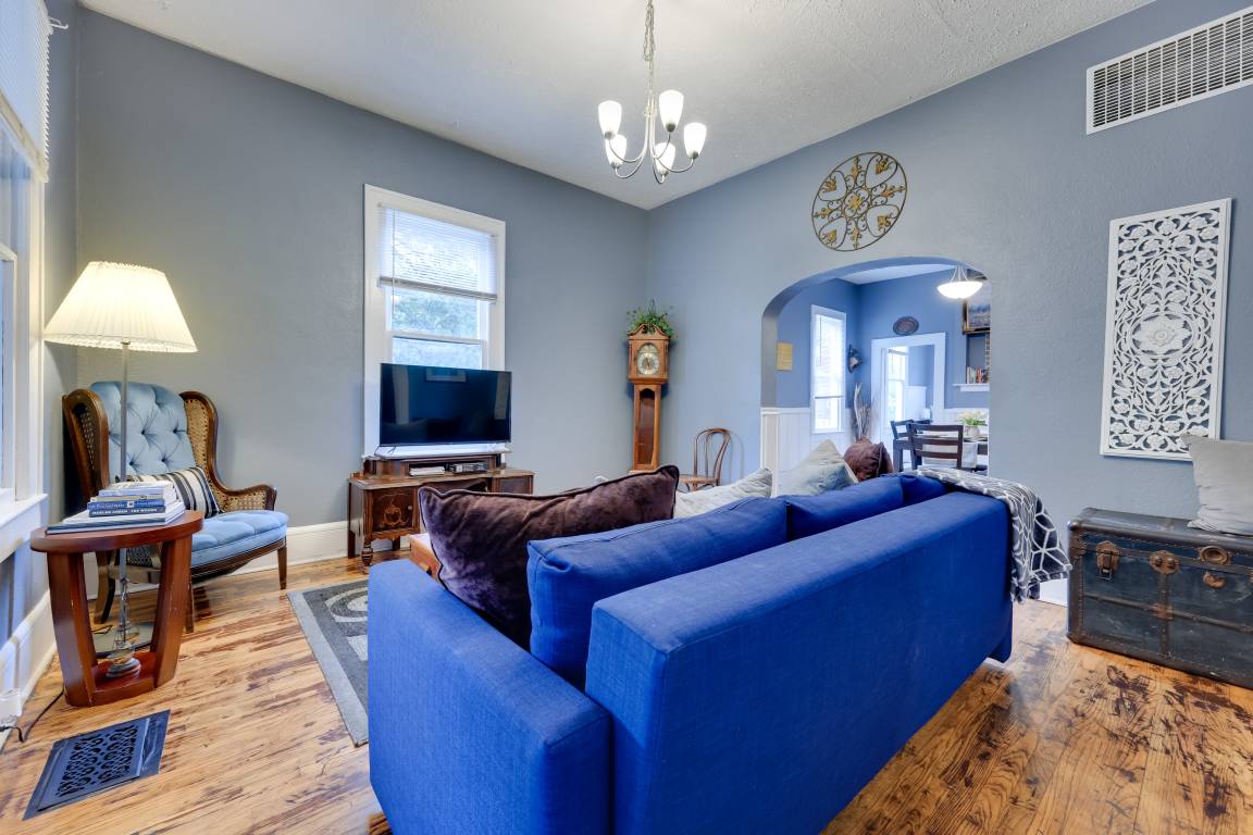 111 M² House ∙ 2 Bedrooms ∙ 6 Guests - Jacksonville, FL