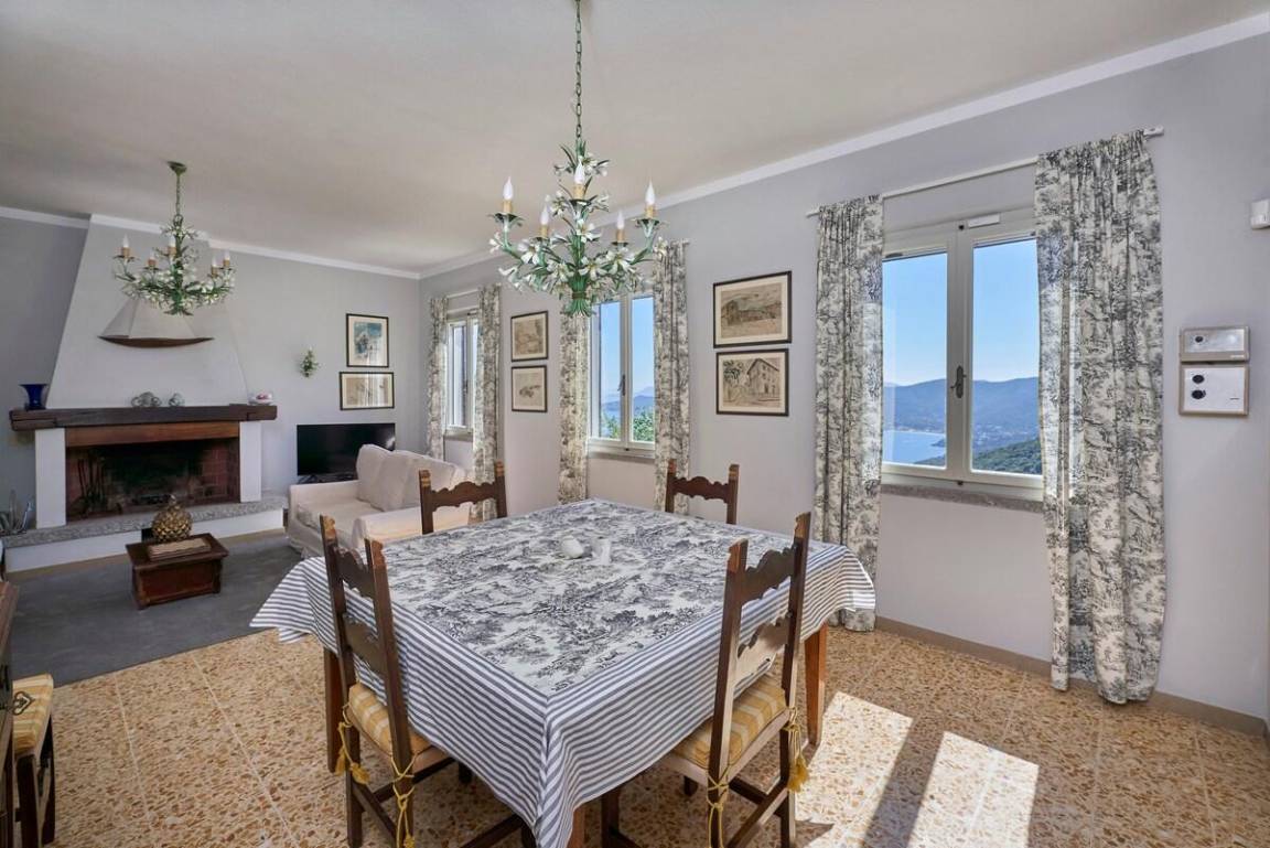 150 M² Ferienwohnung ∙ 1 Schlafzimmer ∙ 8 Gäste - Elba