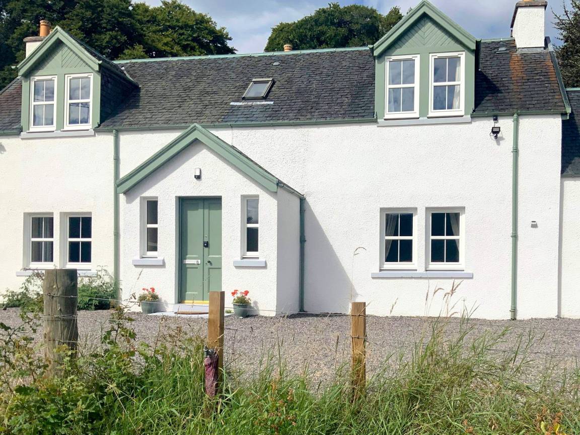 Cottage ∙ 4 Bedrooms ∙ 7 Guests - Scotland