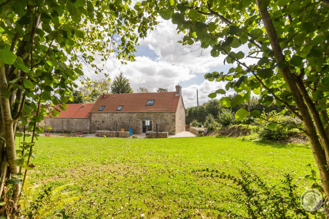 100 M² Gîte ∙ 3 Chambres ∙ 6 Personnes - Tourlaville