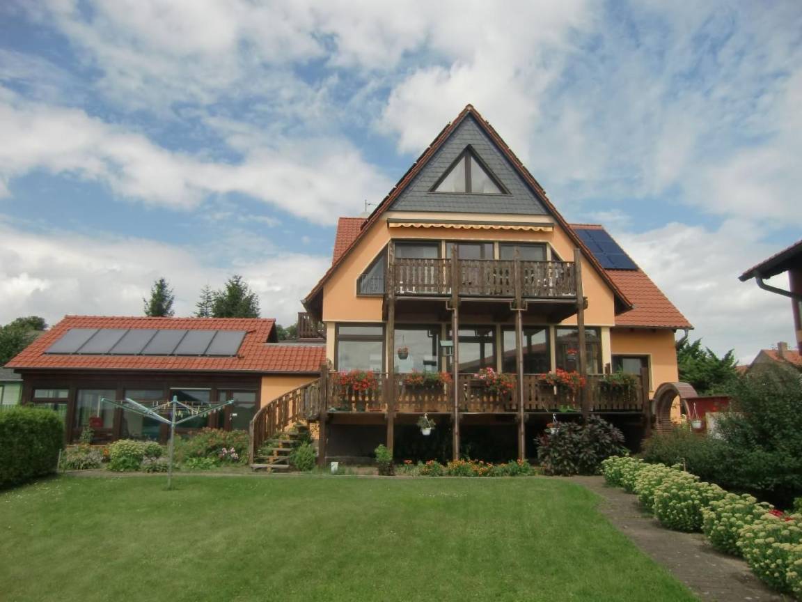 70 M² Ferienwohnung ∙ 2 Schlafzimmer ∙ 4 Gäste - Beetzsee