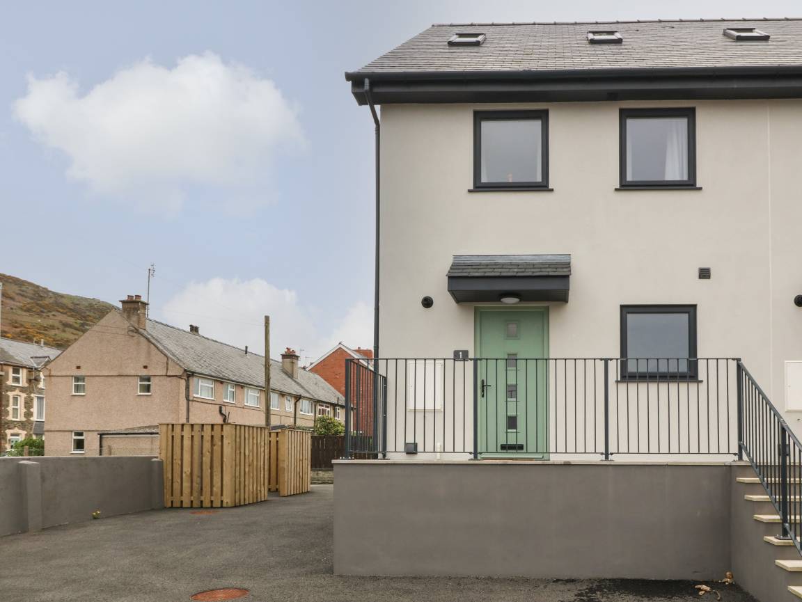 Cottage ∙ 3 Bedrooms ∙ 6 Guests - Barmouth