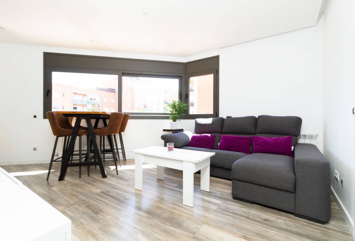 65 M² Apartamento ∙ 2 Habitaciones ∙ 5 Huéspedes - Malgrat de Mar