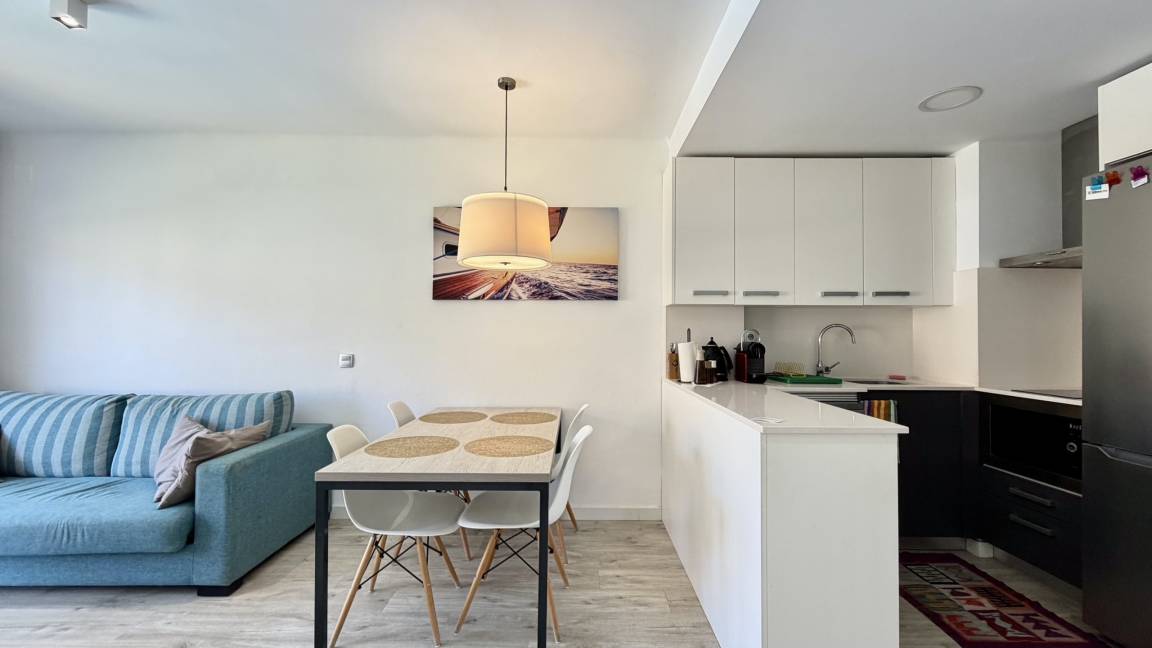 50 M² Ferienwohnung ∙ 1 Schlafzimmer ∙ 4 Gäste - Pals