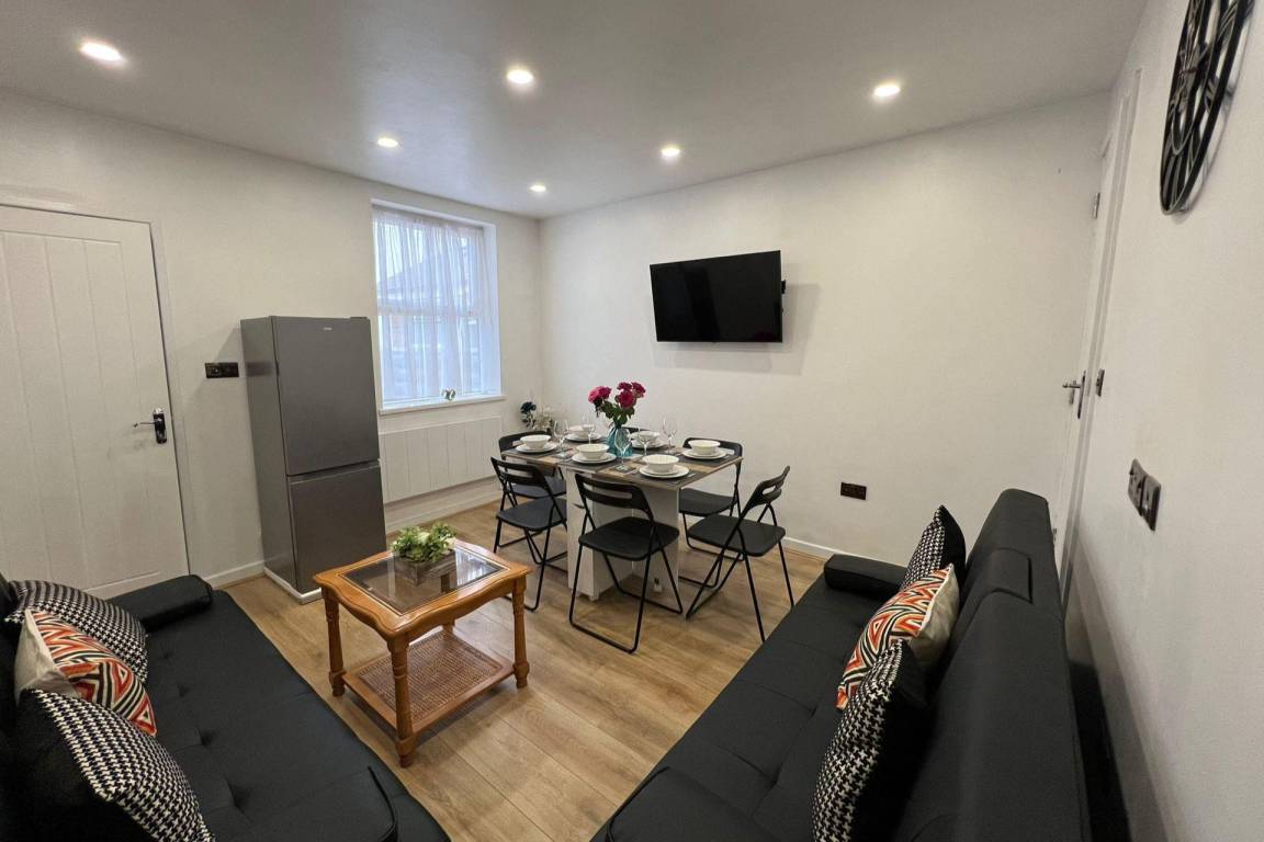 40 M² Casa ∙ 3 Habitaciones ∙ 13 Huéspedes - Birmingham