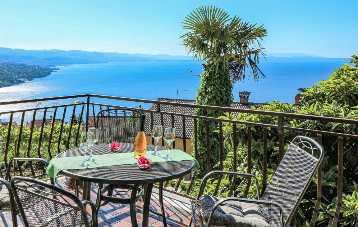 125 M² Casa ∙ 3 Habitaciones ∙ 7 Huéspedes - Opatija
