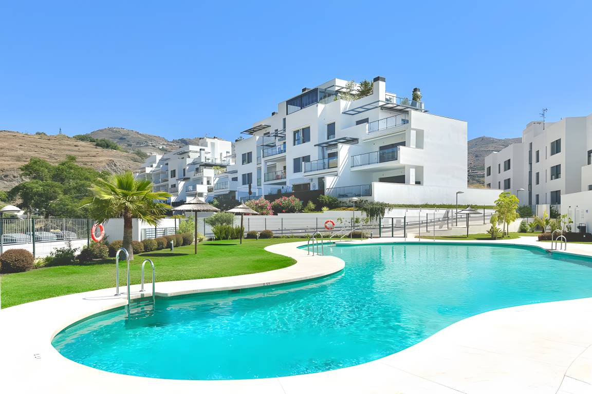 75 M² Apartment ∙ 2 Bedrooms ∙ 4 Guests - Salobreña