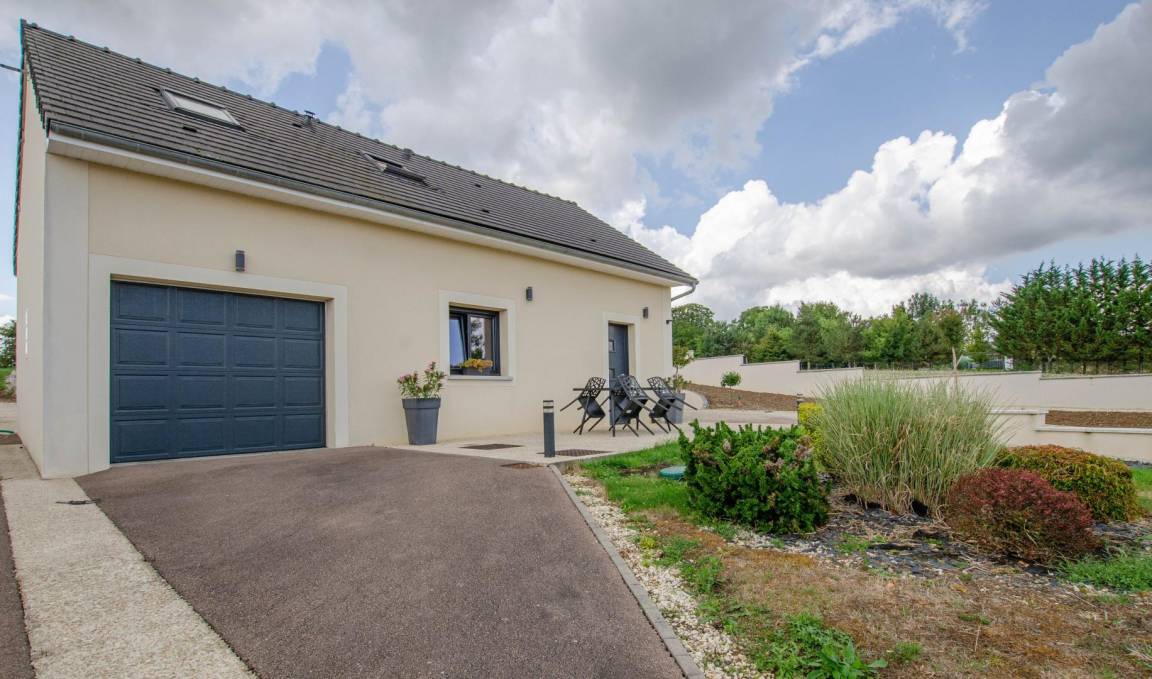 75 M² Gîte ∙ 2 Chambres ∙ 4 Personnes - Aube