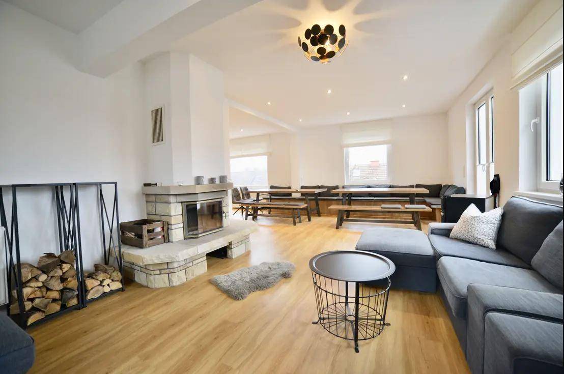 380 M² Ferienhaus ∙ 7 Schlafzimmer ∙ 22 Gäste - Braunlage