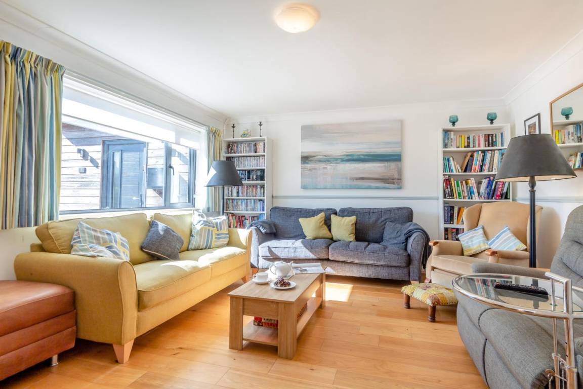 House ∙ 4 Bedrooms ∙ 10 Guests - Brancaster