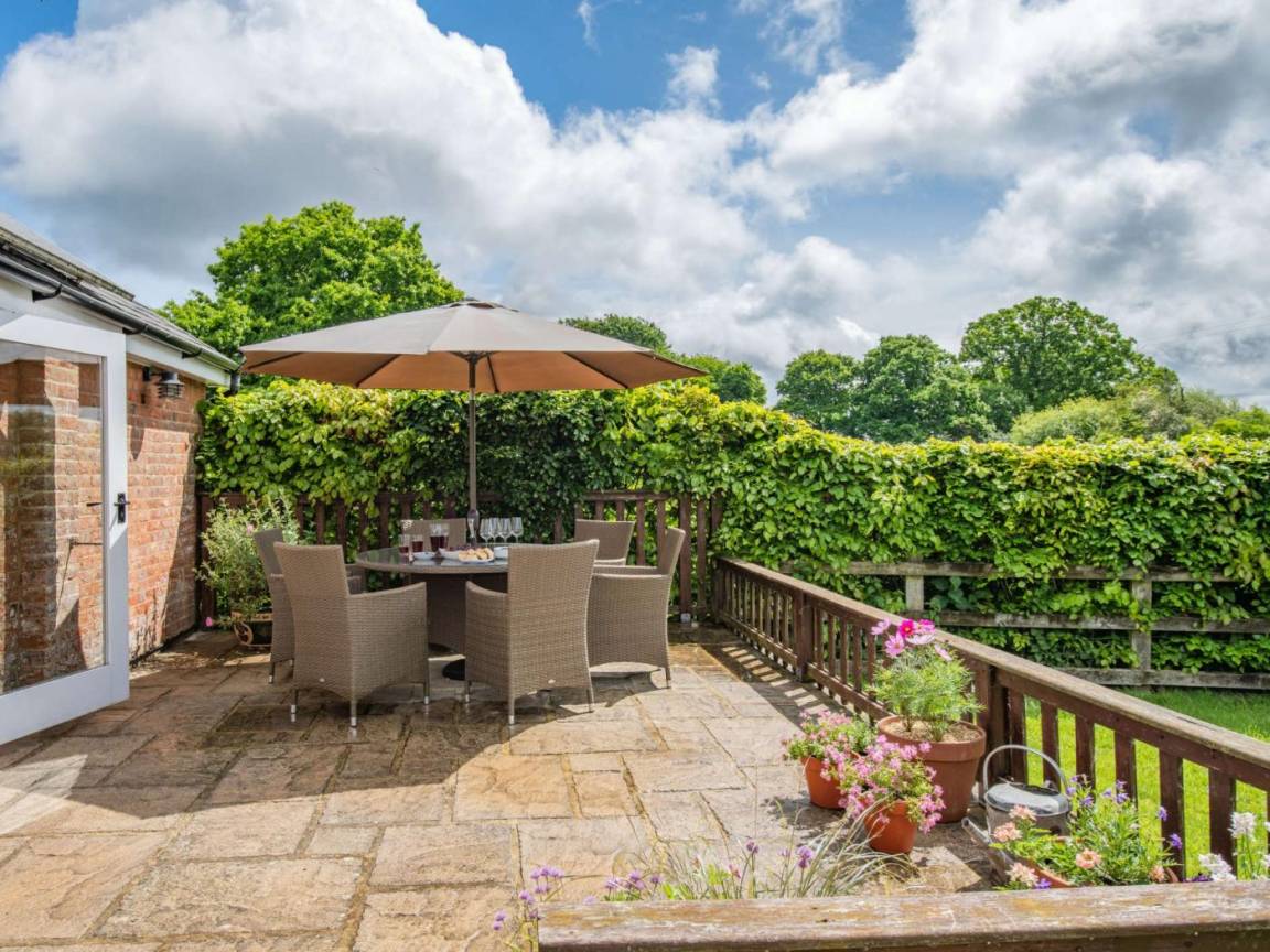 Cottage ∙ 3 Bedrooms ∙ 6 Guests - Wareham, UK