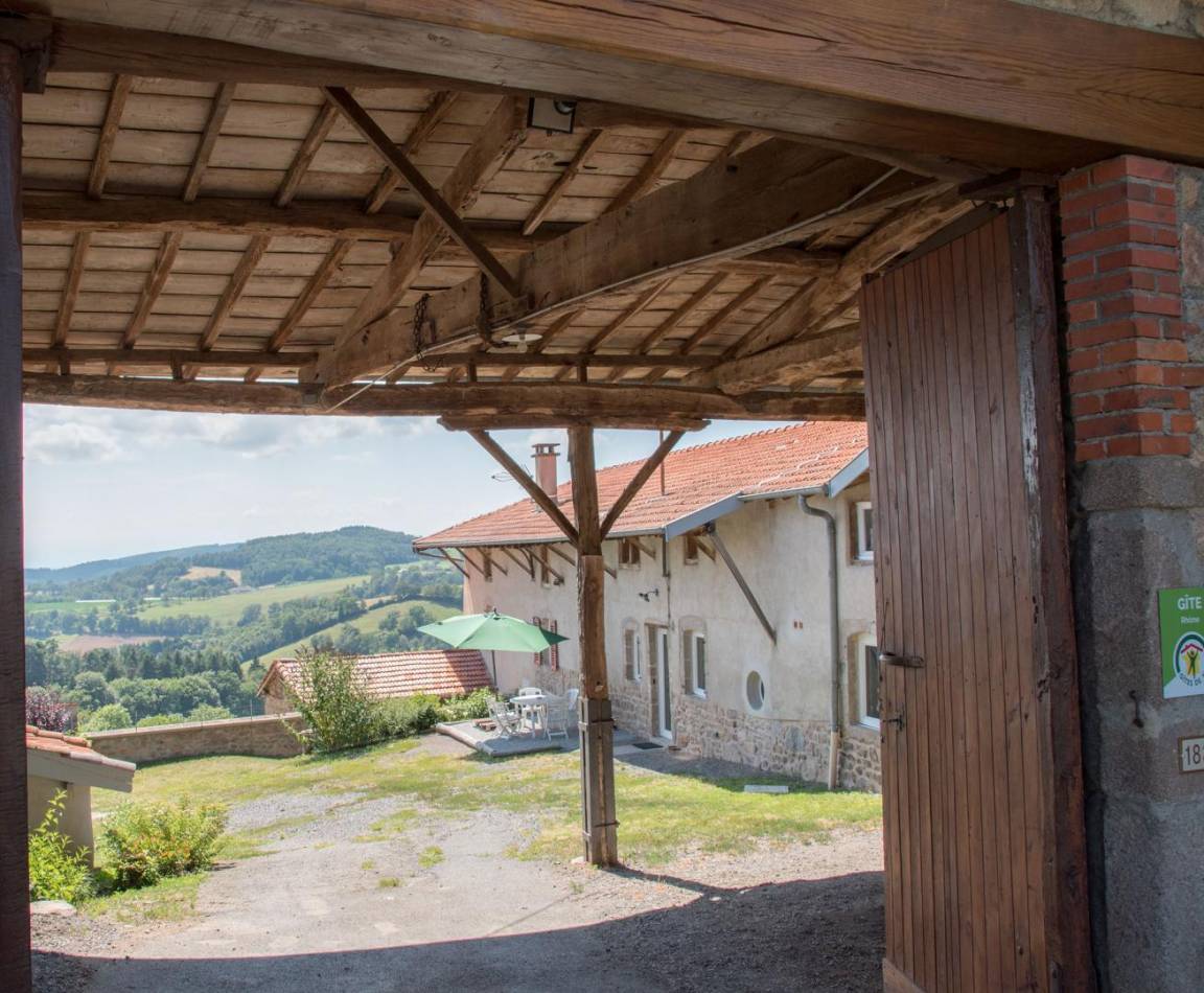 94 M² Gîte ∙ 2 Chambres ∙ 6 Personnes - Rhône