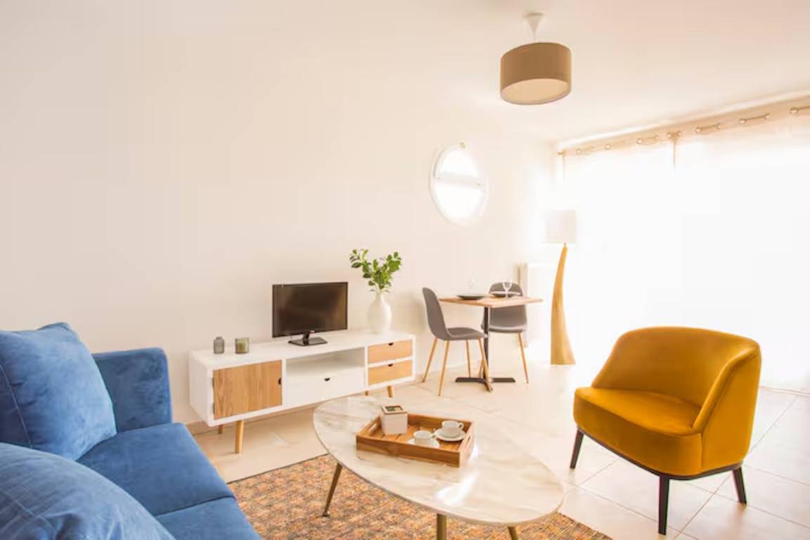 42 M² Apartment ∙ 1 Bedroom ∙ 2 Guests - Avignon