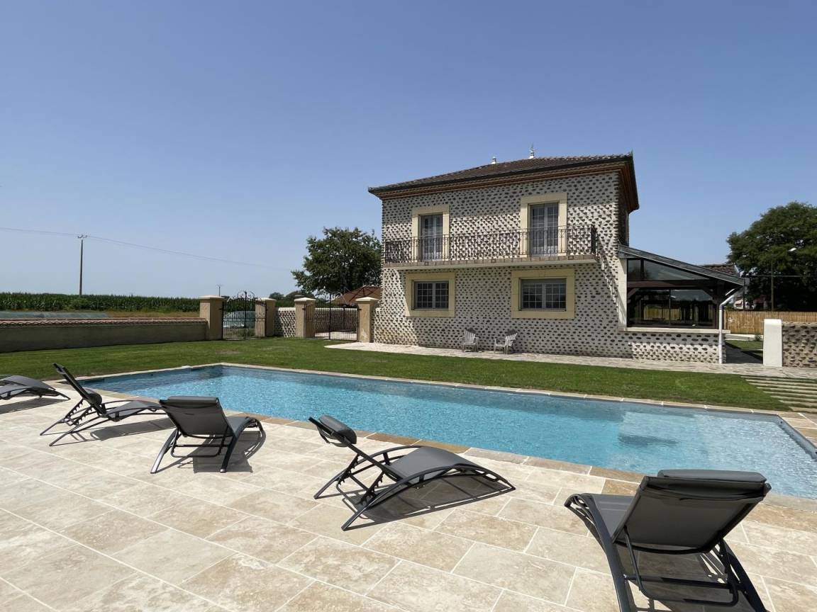 160 M² Gîte ∙ 5 Chambres ∙ 10 Personnes - Pyrénées-Atlantiques