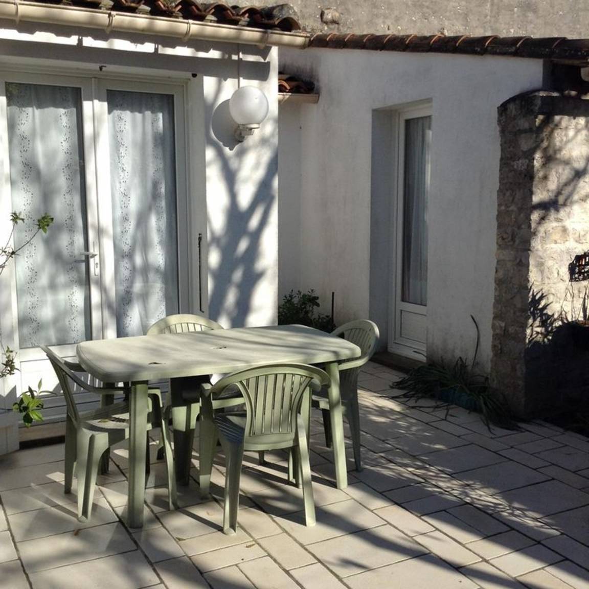 45 M² Maison De Vacances ∙ 2 Chambres ∙ 4 Personnes - Sainte-Marie-de-Ré