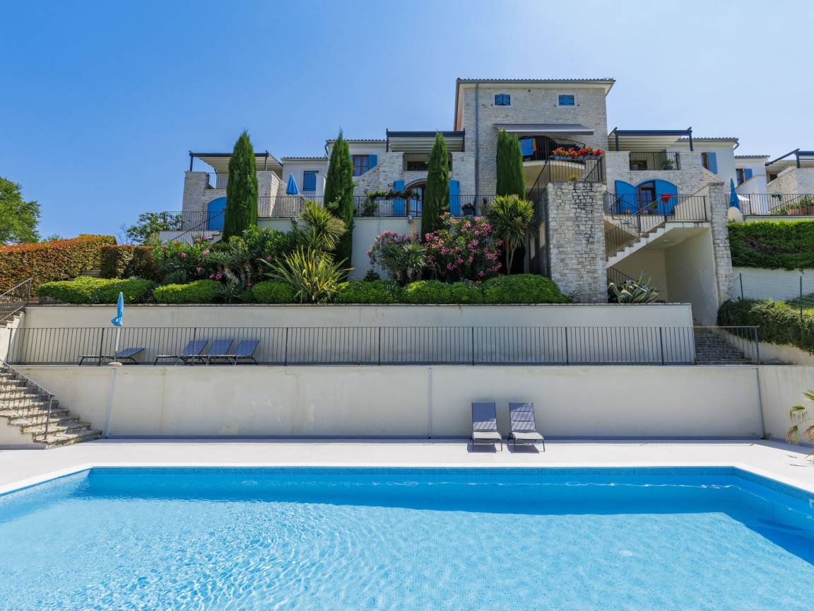 101 M² Ferienhaus ∙ 3 Schlafzimmer ∙ 6 Gäste - Brtonigla