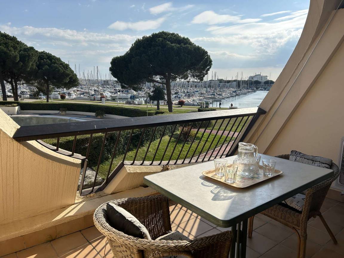 25 M² Studio Flat ∙ 1 Bedroom ∙ 4 Guests - Aigues-Mortes