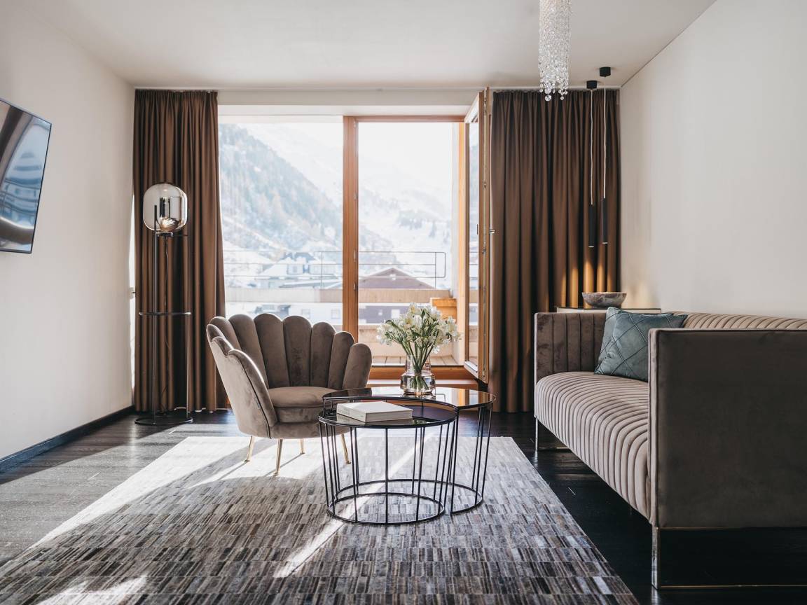 80 M² Hotel ∙ 2 Slaapkamers ∙ 6 Gasten - Zwieselstein