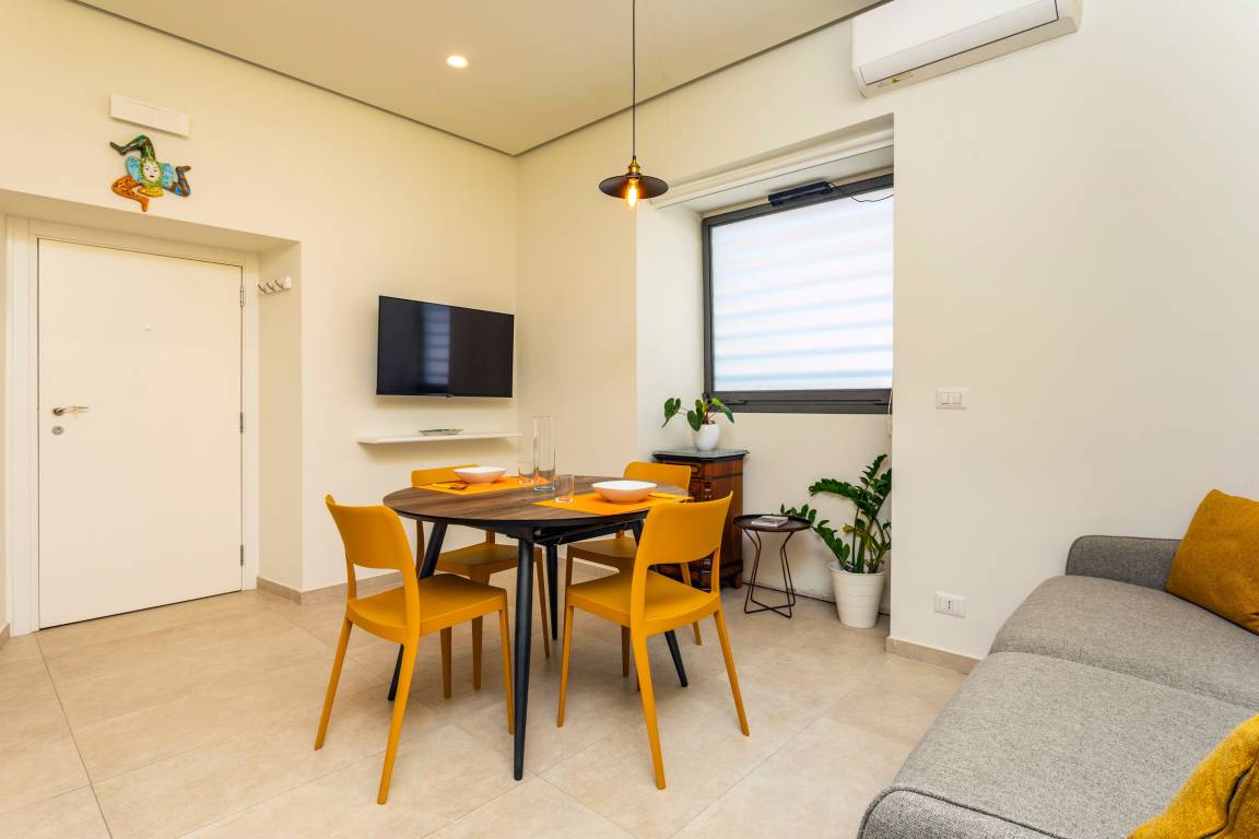 60 M² Apartamento ∙ 1 Habitación ∙ 4 Huéspedes - Catania