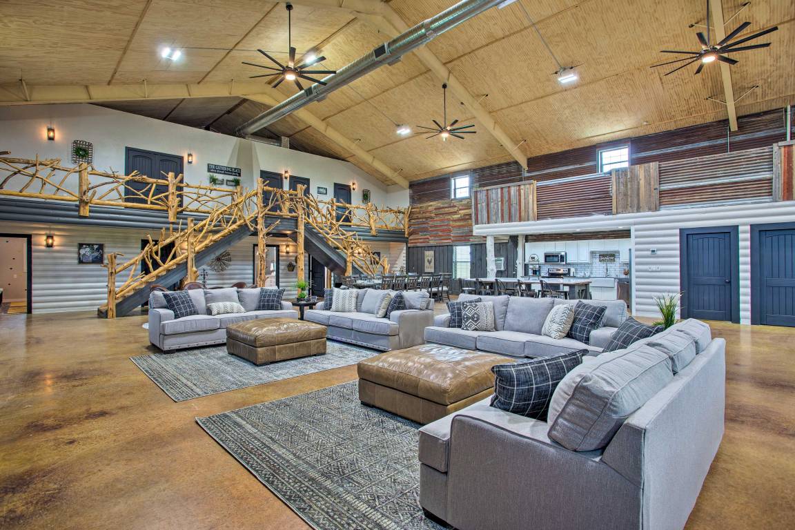 464 M² House ∙ 5 Bedrooms ∙ 20 Guests - Lake Texoma