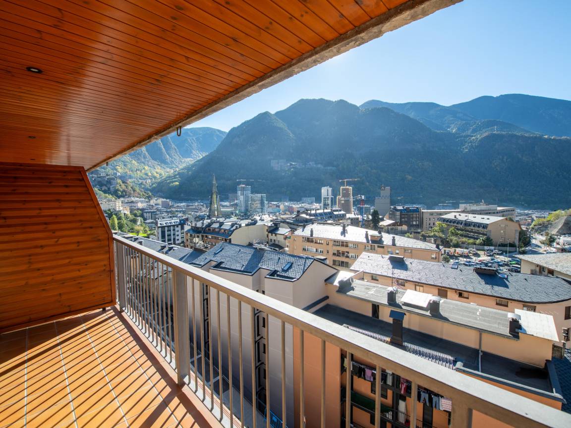 45 M² Apartamento ∙ 1 Habitación ∙ 4 Huéspedes - Andorra la Vieja