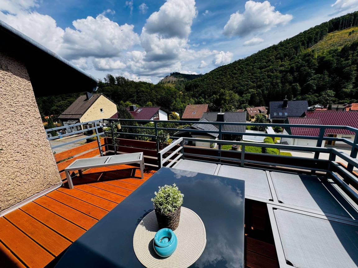 195 M² Ferienhaus ∙ 4 Schlafzimmer ∙ 16 Gäste - Bad Sachsa