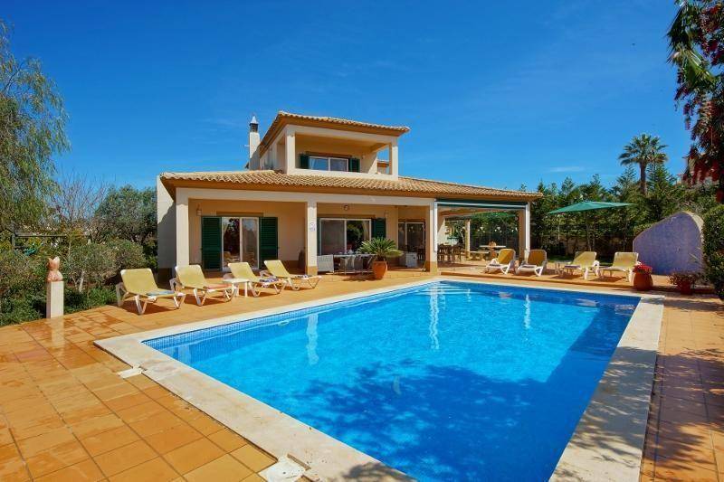 230 M² Casa ∙ 4 Habitaciones ∙ 9 Huéspedes - Ferragudo