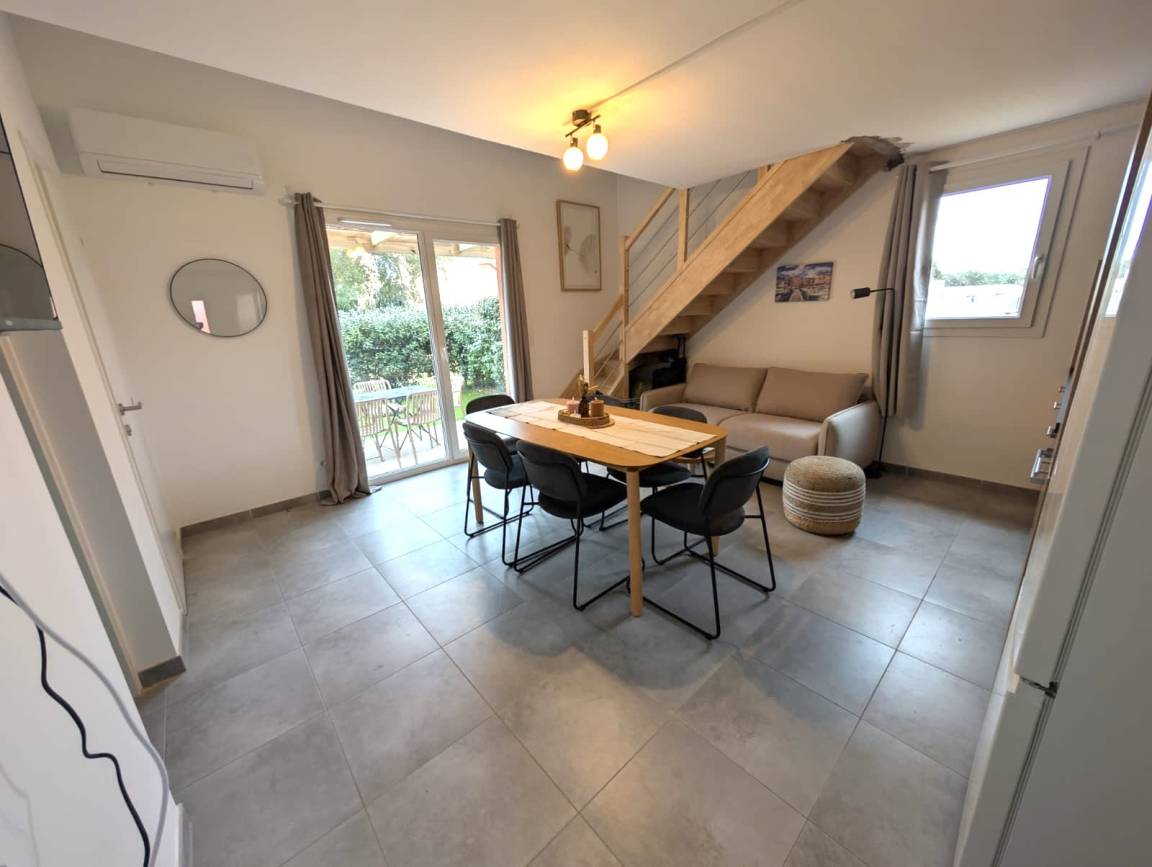 48 M² Ferienwohnung ∙ 2 Schlafzimmer ∙ 6 Gäste - Lecci